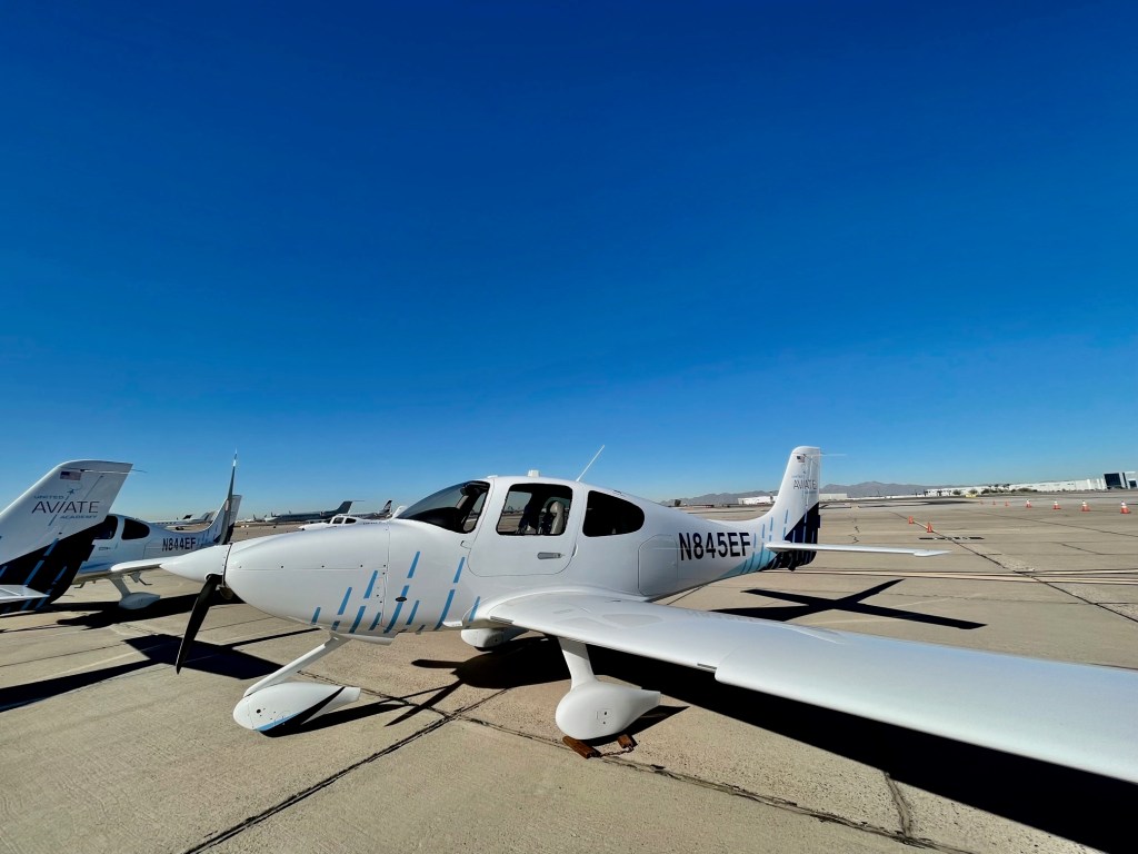 Which Flight Schools Have Airline Partnerships? | AirlineGeeks.com