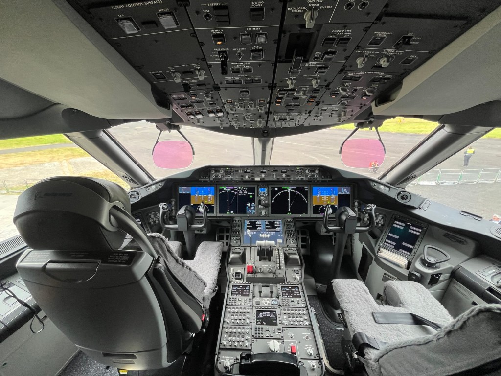 FAA Adopts ‘Gulf of America,’ Reverses NOTAM Naming | AirlineGeeks.com