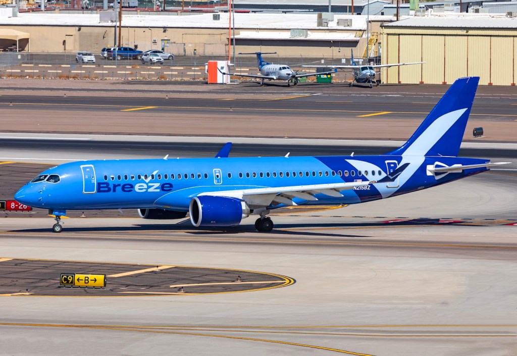 Breeze Adds New Destinations, Routes | AirlineGeeks.com